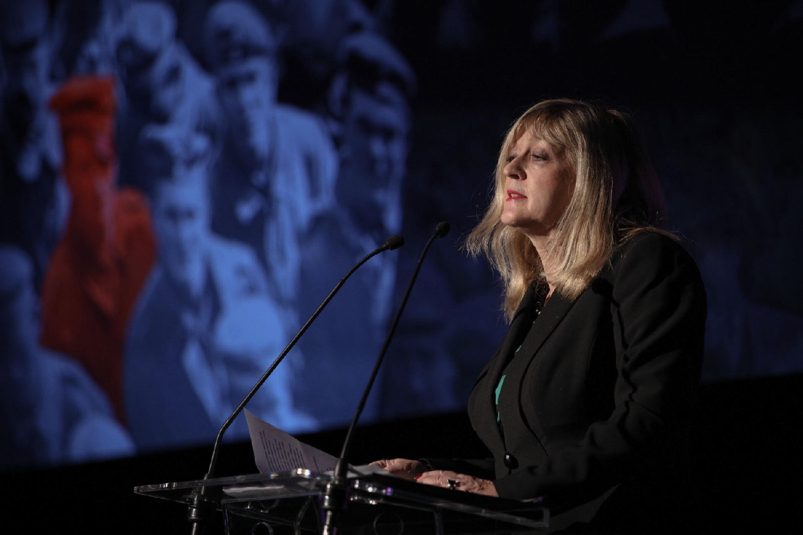 Schmidt Mária: Az első világháború mindent megváltoztatott - XX Század ...